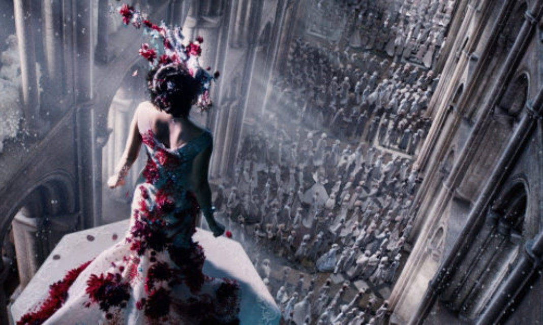 Movies synchronize brains